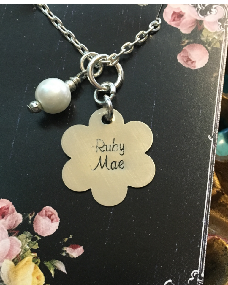 Ruby Mae Expandable Bangle Silver Tone ⋆ Ruby Mae Jewelry